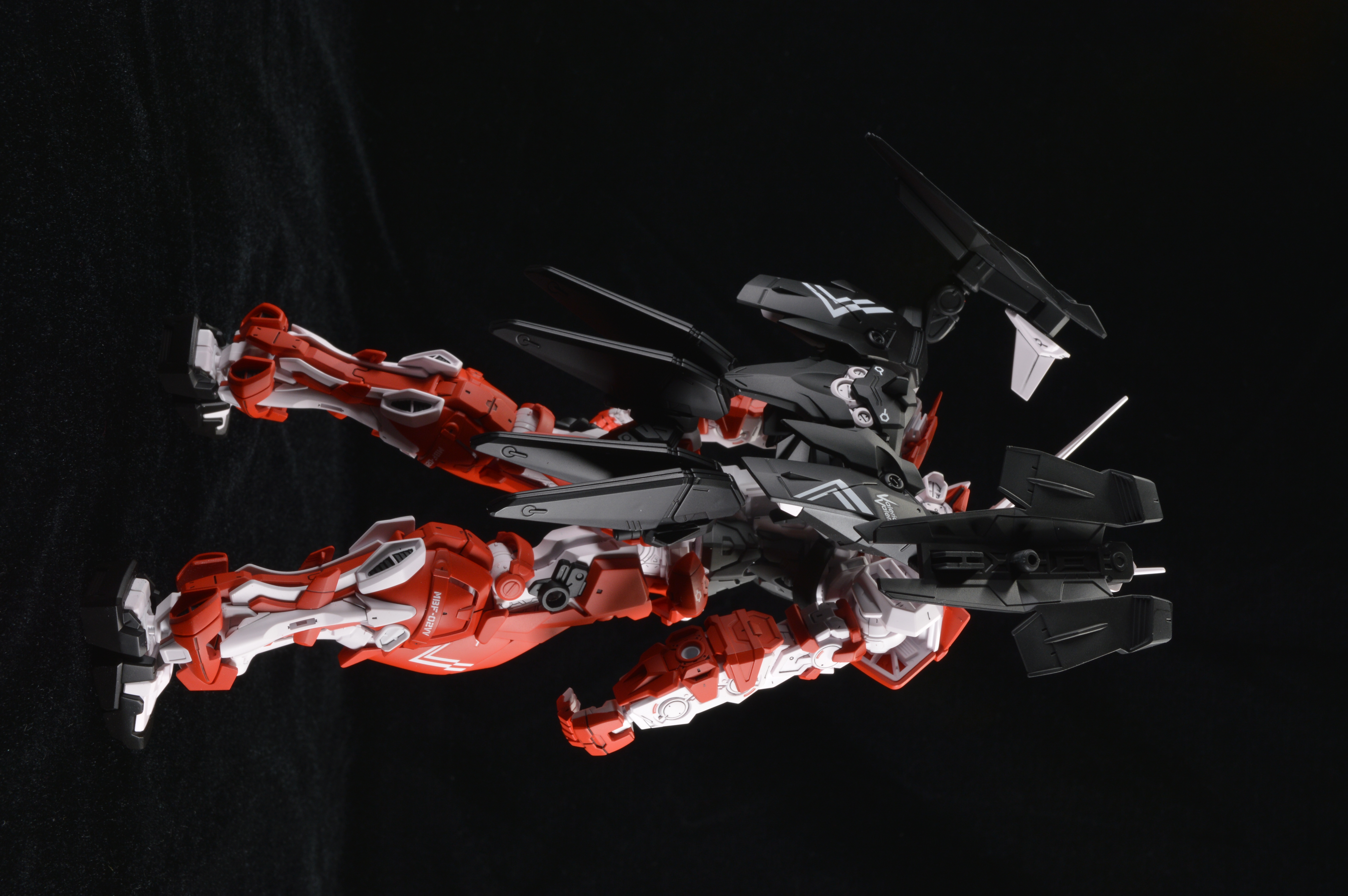 MG Gundam Astray Turn Red