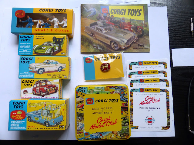 I LOVE CORGI TOYS: A chance for someone to catch up with the Corgi ...