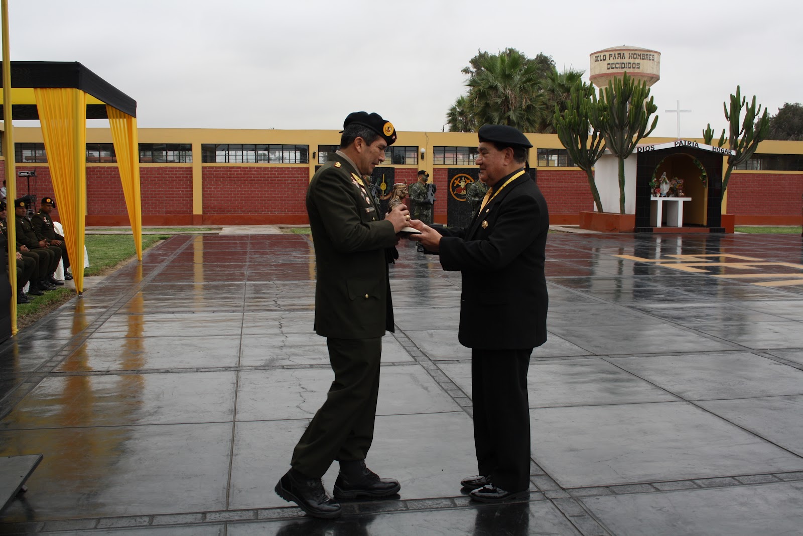 Nuestro Ejército en video: Aniversario de la Asociación de Comandos del ...