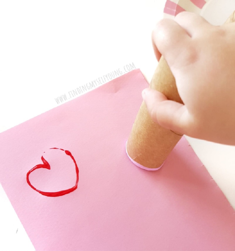 DIY Toilet Paper Roll Heart Stamp Painting | Finding Myself Young