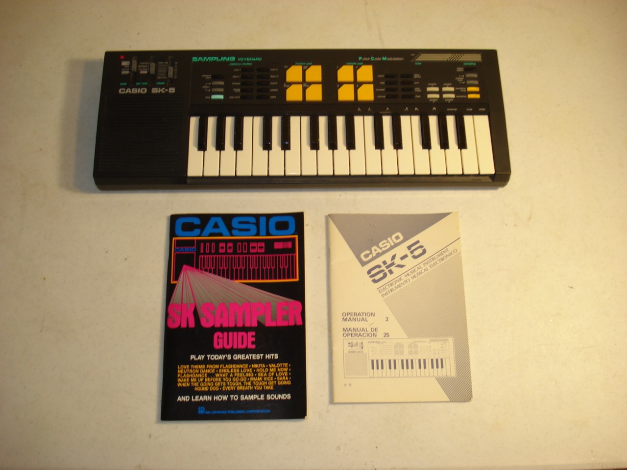 MATRIXSYNTH: Casio SK-5 Sampling Keyboard PCM Synthesizer with Manual
