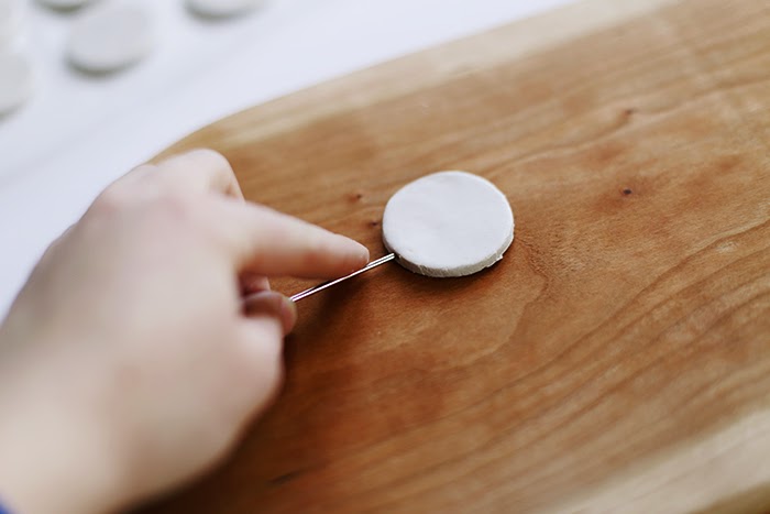 DIY | Clay Circle Garland | Poppytalk | Bloglovin’