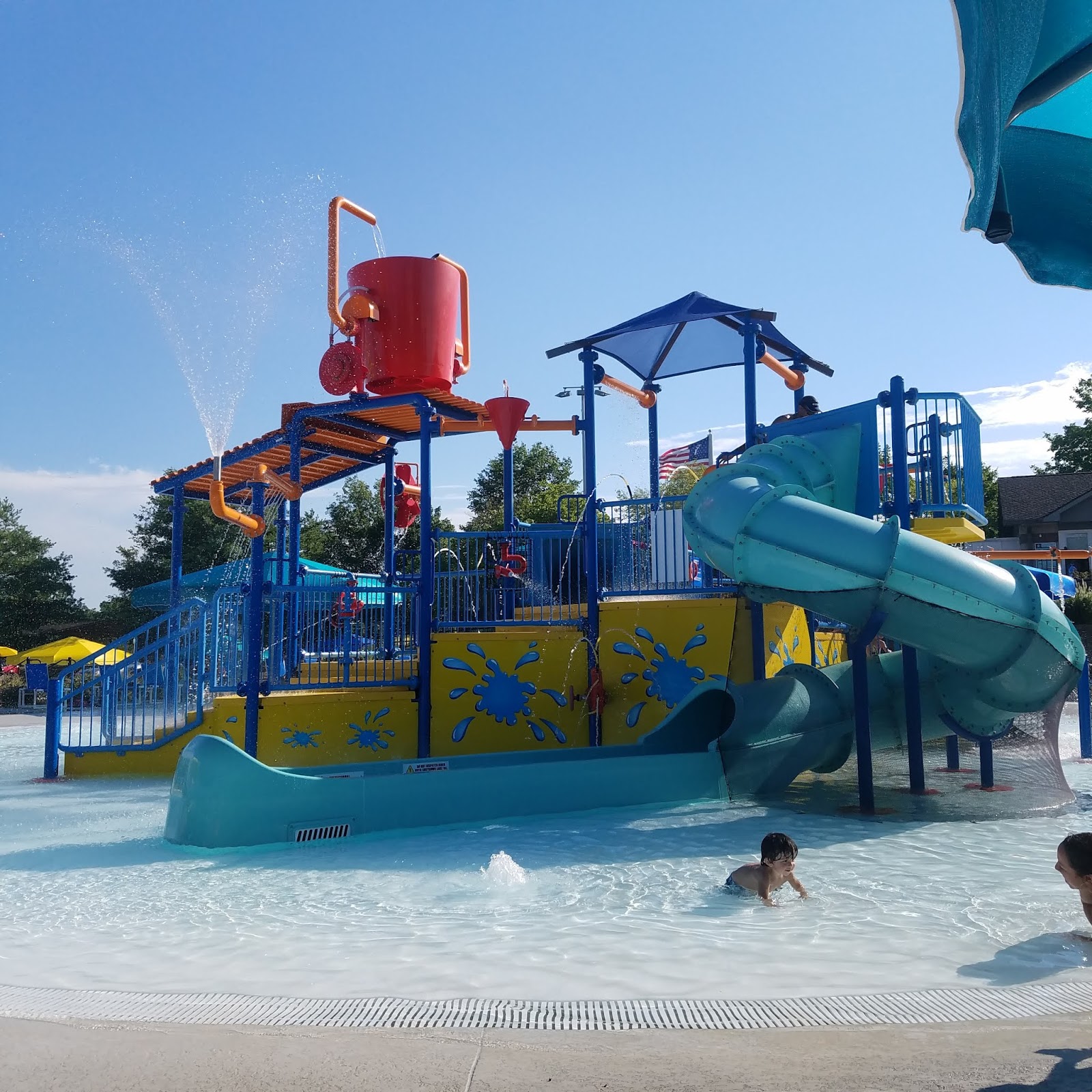 Play St. Louis: Wapelhorst Aquatic Facility, St. Charles