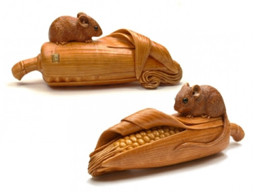 My Owl Barn: Susan Wraight - Miniature Carvings