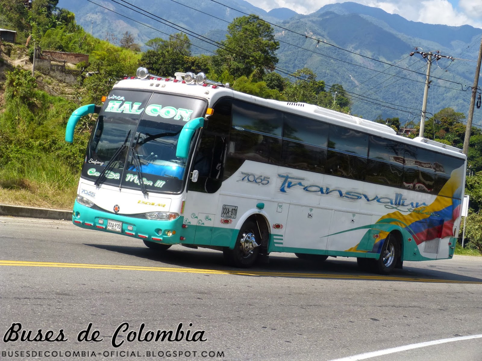 Buses de Colombia - Oficial