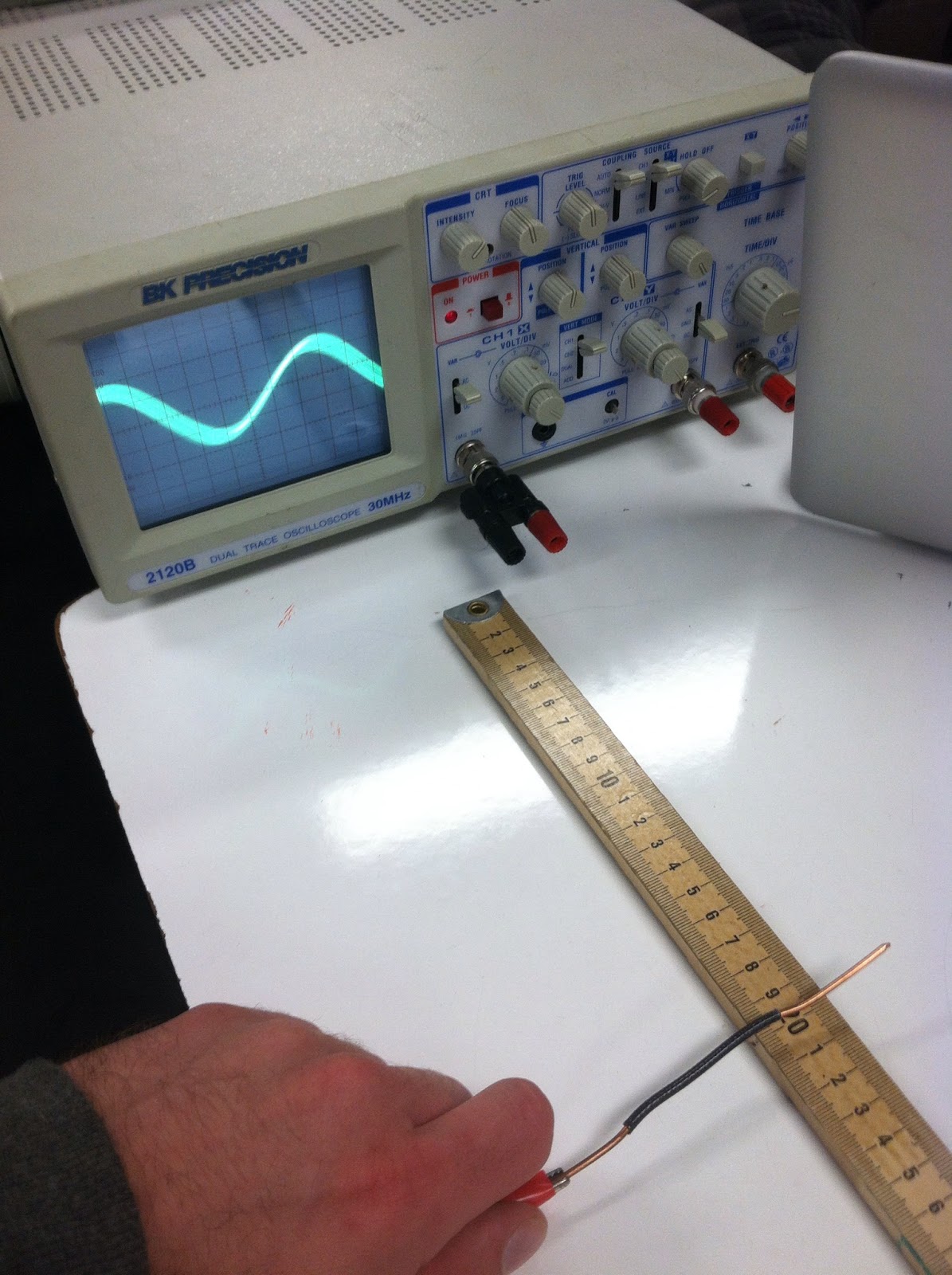 Physics4Cjgellatly: Experiment 6: Electromagnetic Radiation