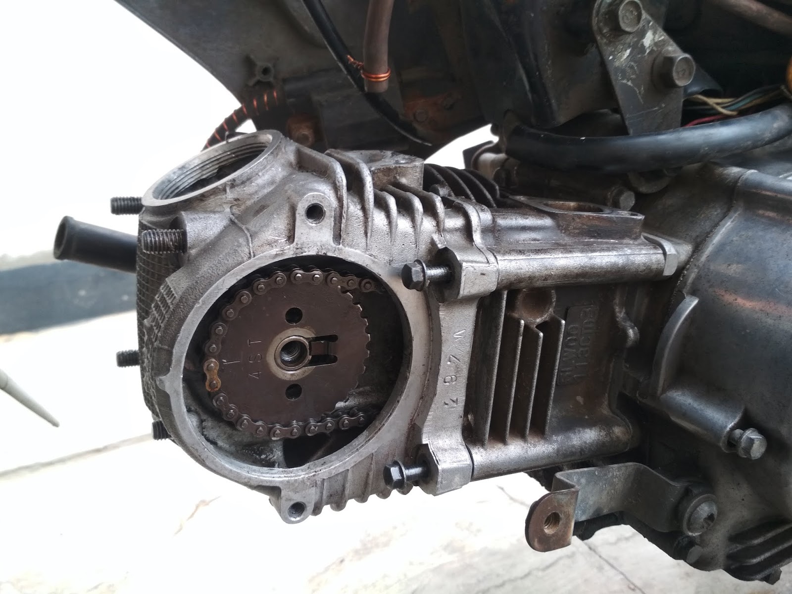 Seputar Sepeda Motor: Pasang Head dan Blok Silinder Mio di Yamaha Jupiter