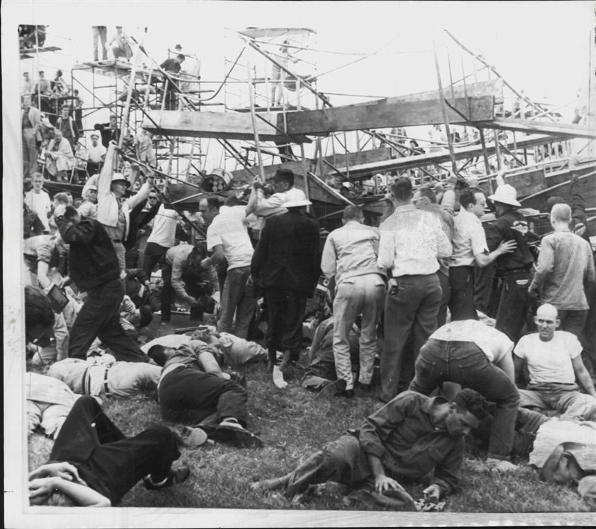 Grandstand Collapse at the 1960 Indianapolis 500 : r/PerfectTiming