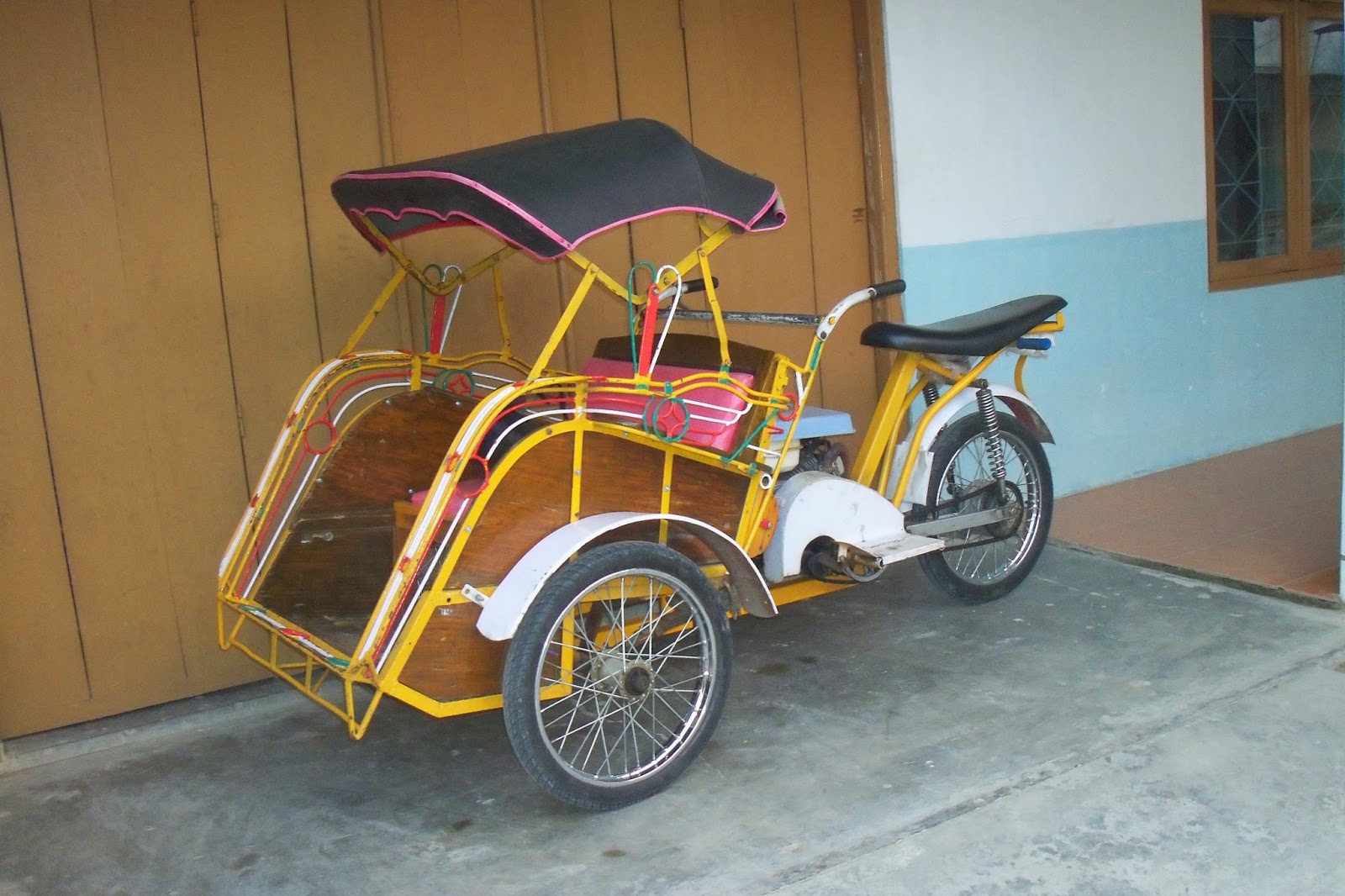 BECAK MOTOR (BENTOR)
