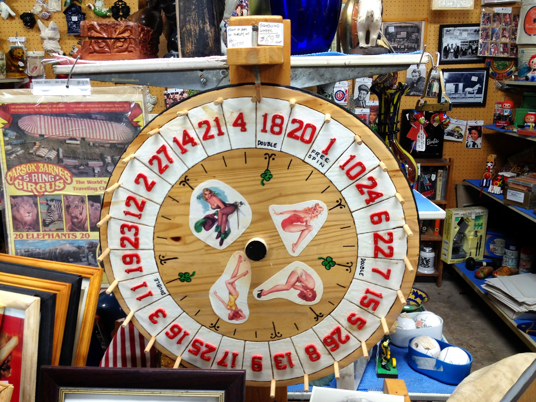 20 WEIRD ITEMS FROM THE COLUMBUS (WI.) ANTIQUES MALL! ~ Popthomology