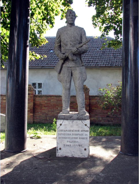 Un vallekano en Rumania / Un vallekan în România: Cementerios y ...