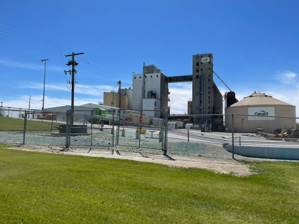 Towns and Nature: Iowa Falls, IA: Cargill Biodiesel Plant and Switcher
