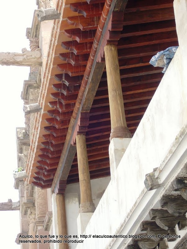 Aculco, lo que fue y lo que es: De las columnas de madera