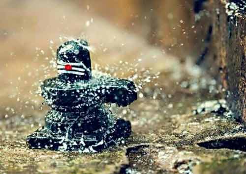 How to Take Bath As Per Hindu Religion - Mantra to Be Chanted | Hindu Blog