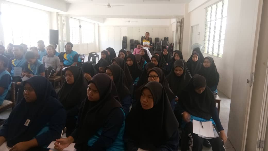 Laman Bahasa Melayu SPM: PROGRAM MOTIVASI DIRI PELAJAR TING 5 SMK SERI ...