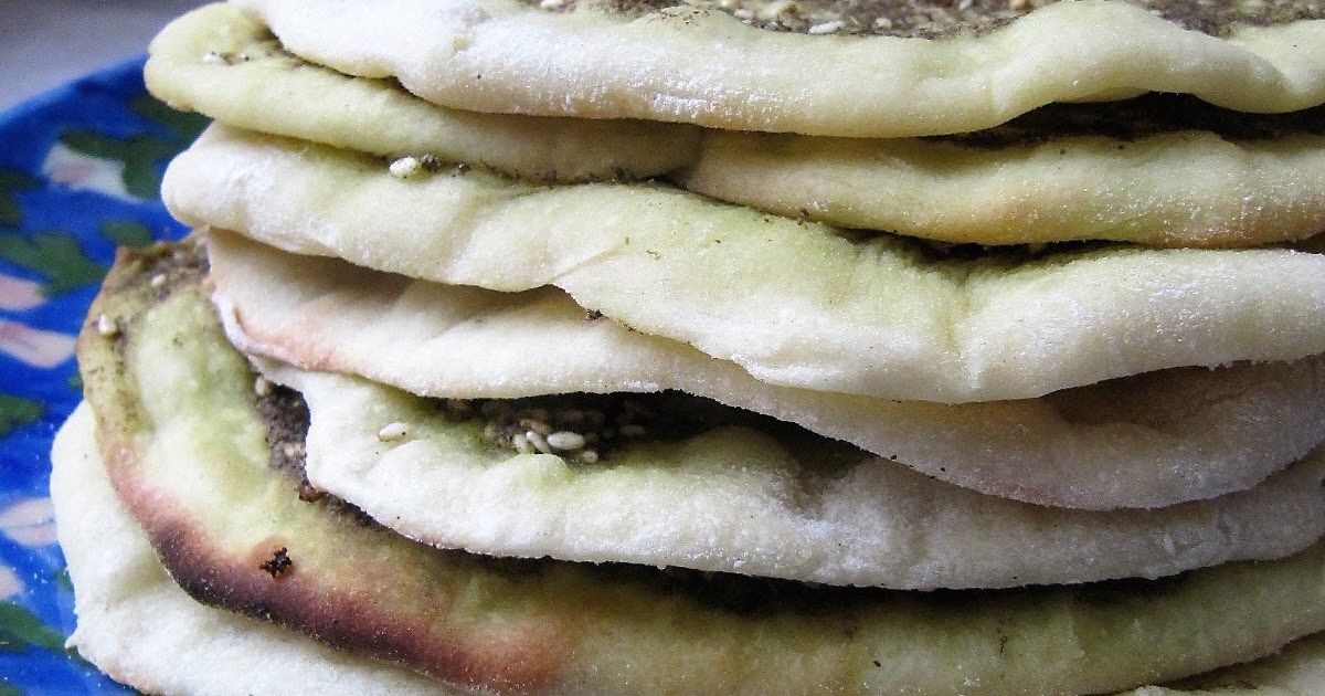 La cuisine d'ici et d'ISCA: Pain libanais au zaatar : Mana’ish