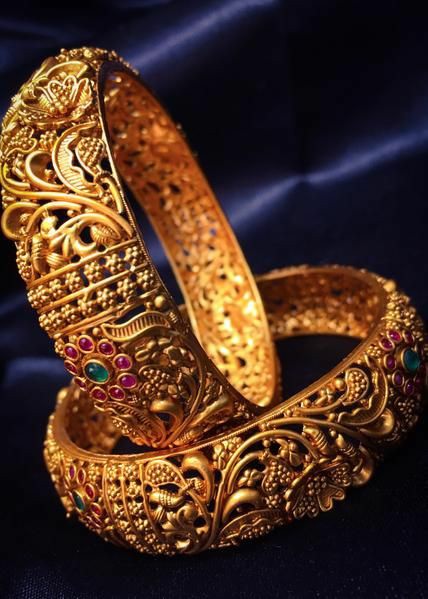 LARGEST COLLECTION OF BANGLES!! (more than 50 designs)