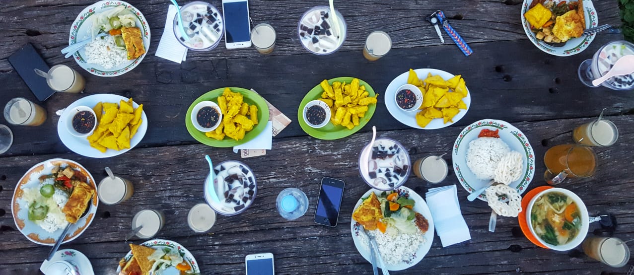 Ramadan di Kokambar (kopi Kampung Ambarukmo) | Pustakaku