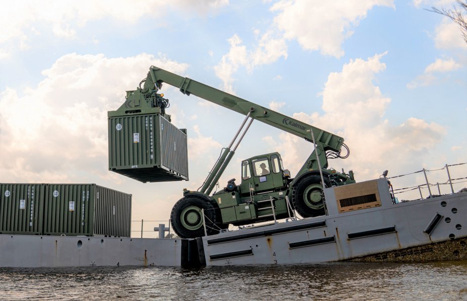 USMC Rough Terrain Container Handler reaches full production - Naval ...