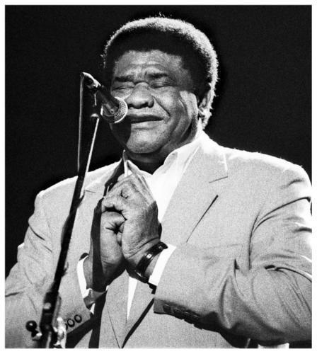 CANOASDOMAR: BANA A VOZ QUE A MORTE NÃO APAGA - NASCEU HÁ 87 ANOS - A ...