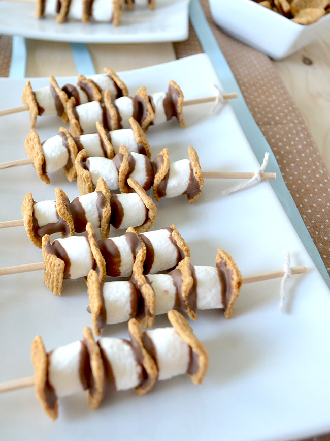 Snowdrop and Company: Mini S'mores on a Stick