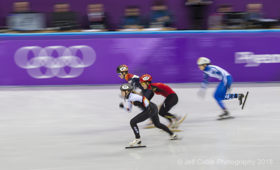 Jeff Cable's Blog: The blurring speed of short and long track skating