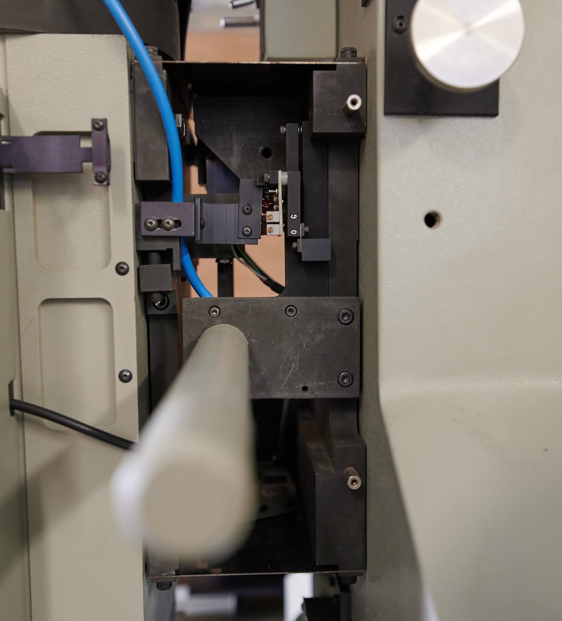 Isopack: GCA 6100C Wafer Stepper Part 2: the stages