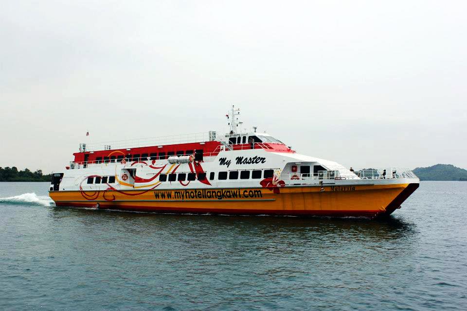 Feri penumpang harian terbesar di malaysia