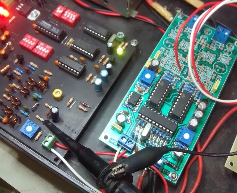 PLL FM STEREO: STEREO CODER 256XS