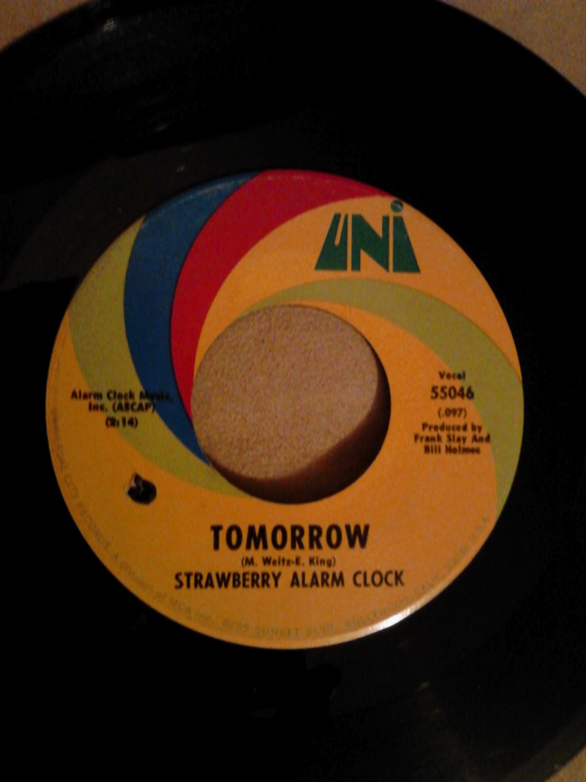 Aht Uh Mi Hed: Strawberry Alarm Clock - Tomorrow / Birds In My Tree