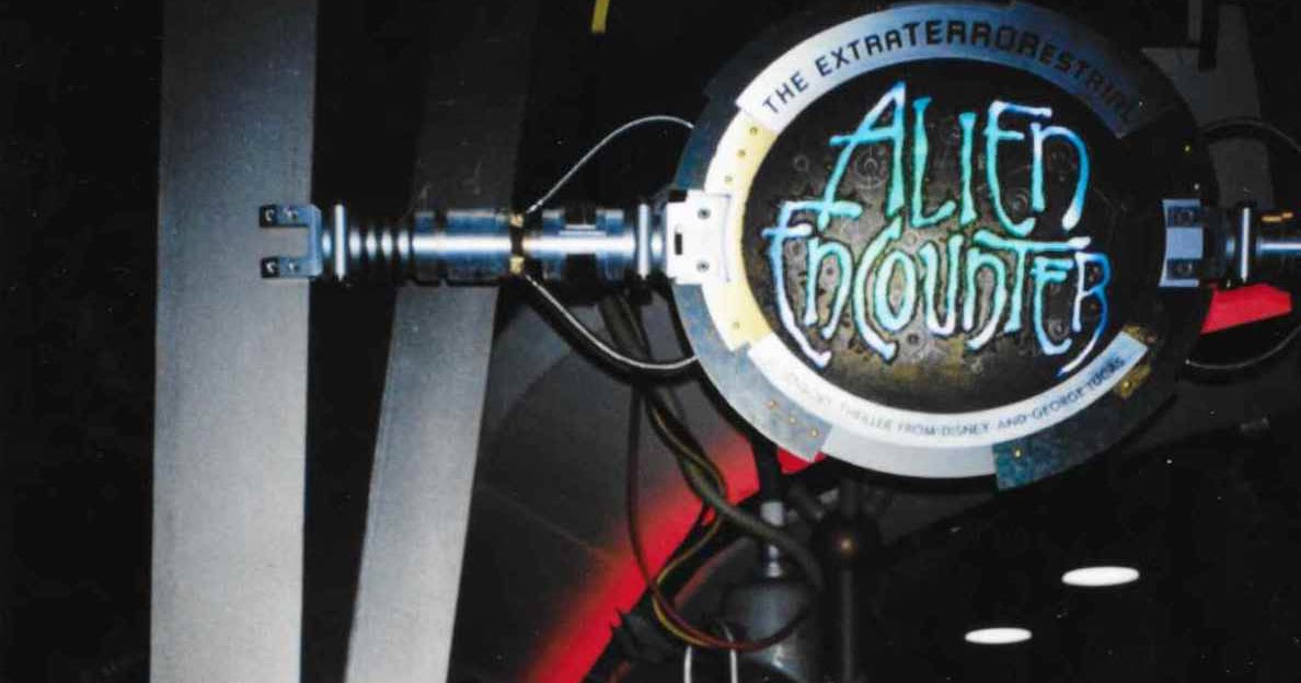 The Horrific Story of ExtraTERRORestrial Alien Encounter The Ride That ...