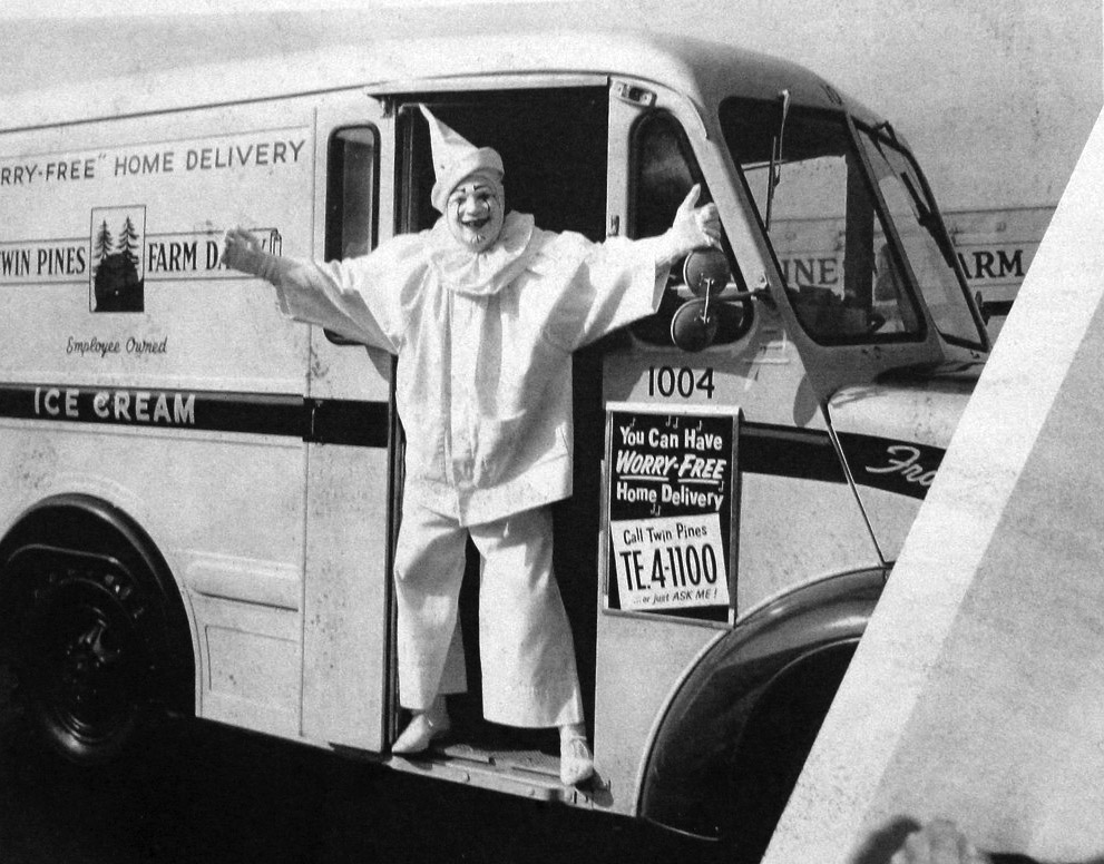 RETRO KIMMER'S BLOG: THE DETROIT TV GUY HAS THE COOLEST WEBSITE!