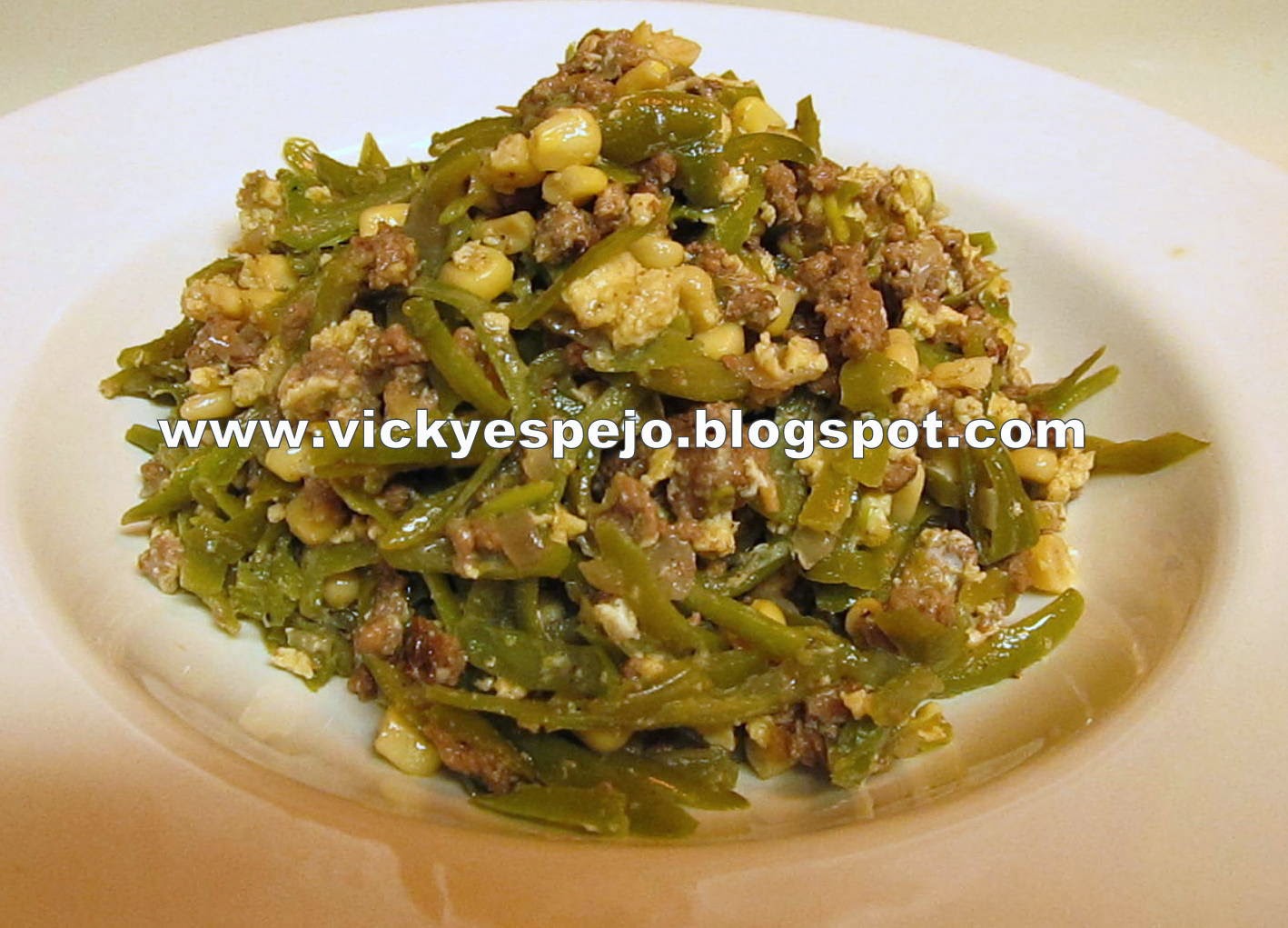 RECETAS E HISTORIAS DE FAMILIA: VAINITAS SALTADAS