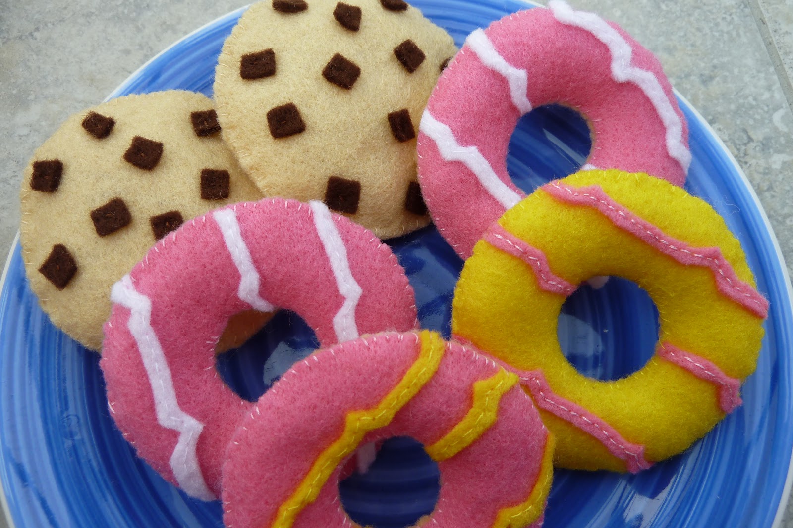 Jennifer's Little World blog - Parenting, craft and travel: Felt ... Jennifer's Little World blog - Parenting, craft and travel: Felt ...