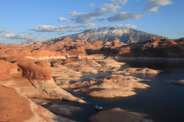 Earthly Musings - My Travel and Geology Blog: Lake Powell Houseboating ...