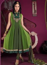 Pakistan: Traje típico de Pakistán (salwar kameez) y definición de ...