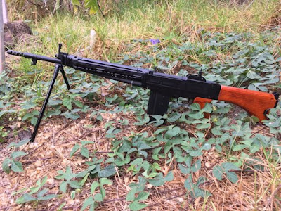 MILITER DAN ALUTSISTA, INDONESIA DAN DUNIA: Senapan Otomatis ...