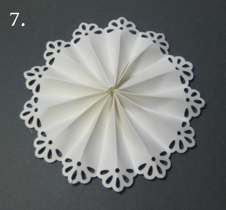 Sugar Creek Hollow: Tutorial - Paper Rosette