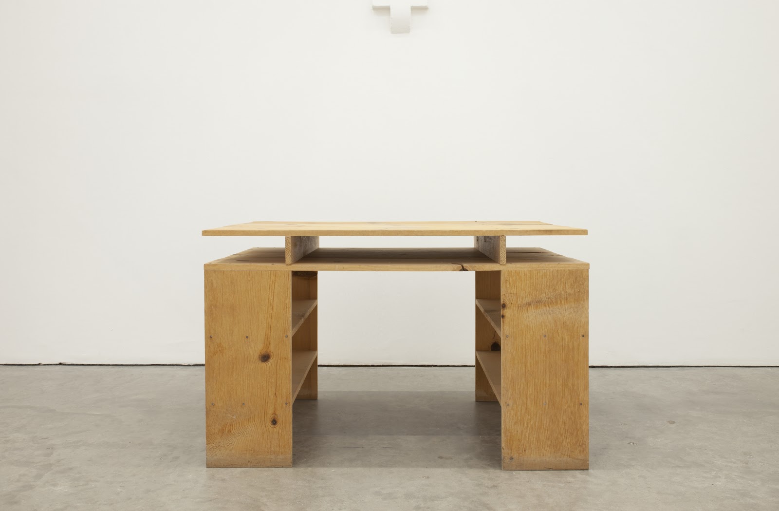 Rough Luxe Design: Donald Judd's Furniture.