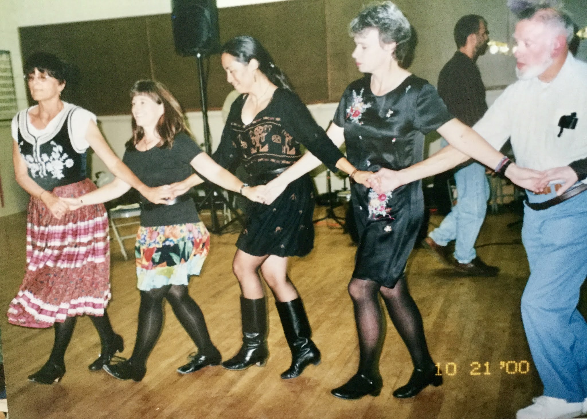 Razzmatazz Folk Dance Club: PHOTO GALLERY