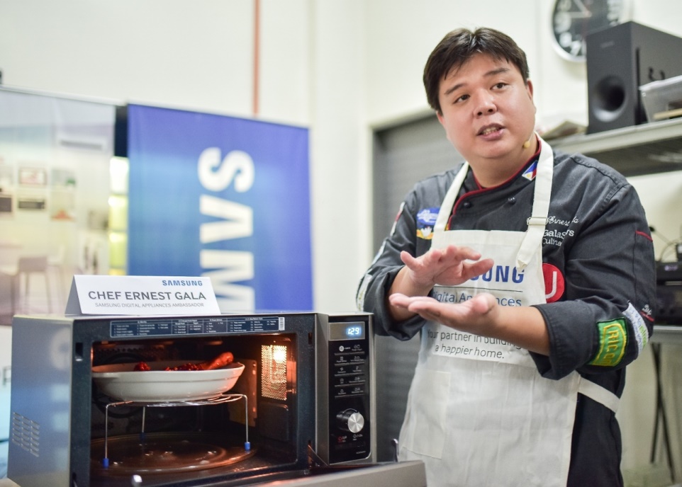 Challenge Accepted: Gentlemen Join Samsung Digital Appliances’ Cooking ...