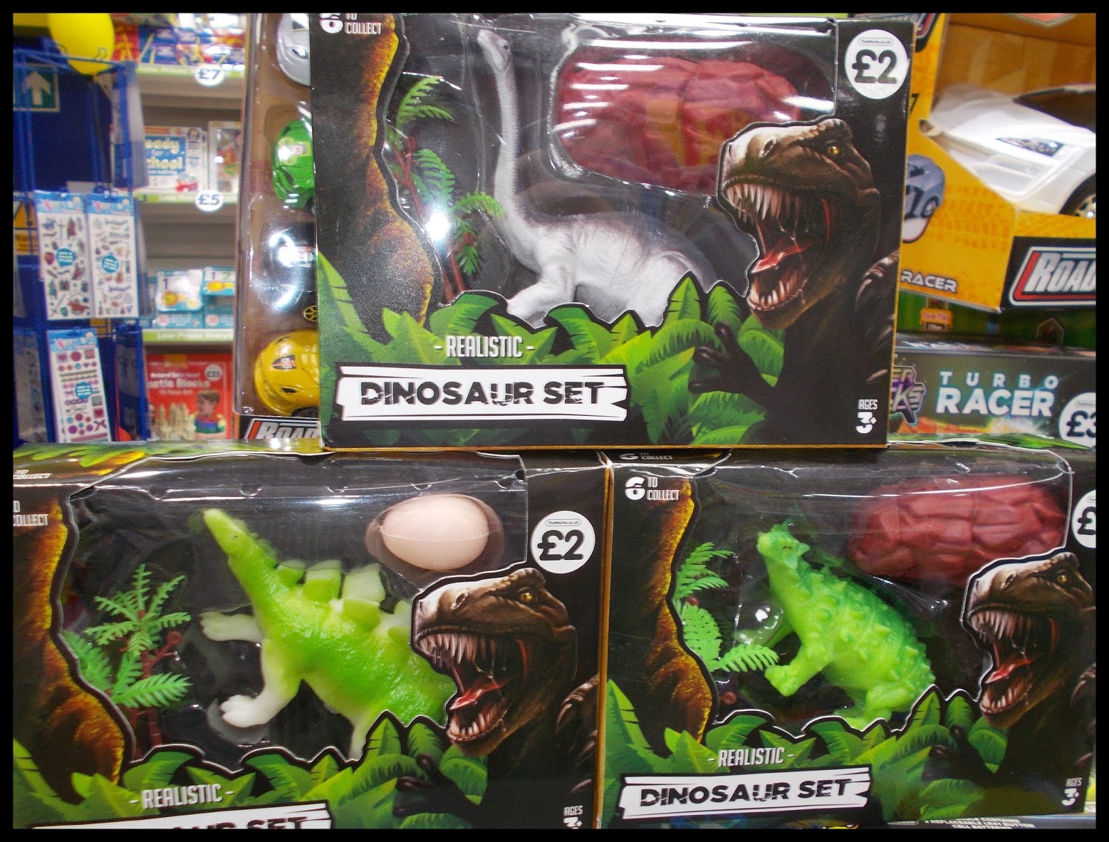 D is for Dinoshelfies! | Small Scale World