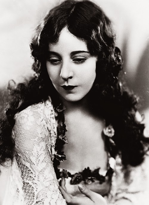 Silence is Platinum: Miss Jobyna Ralston