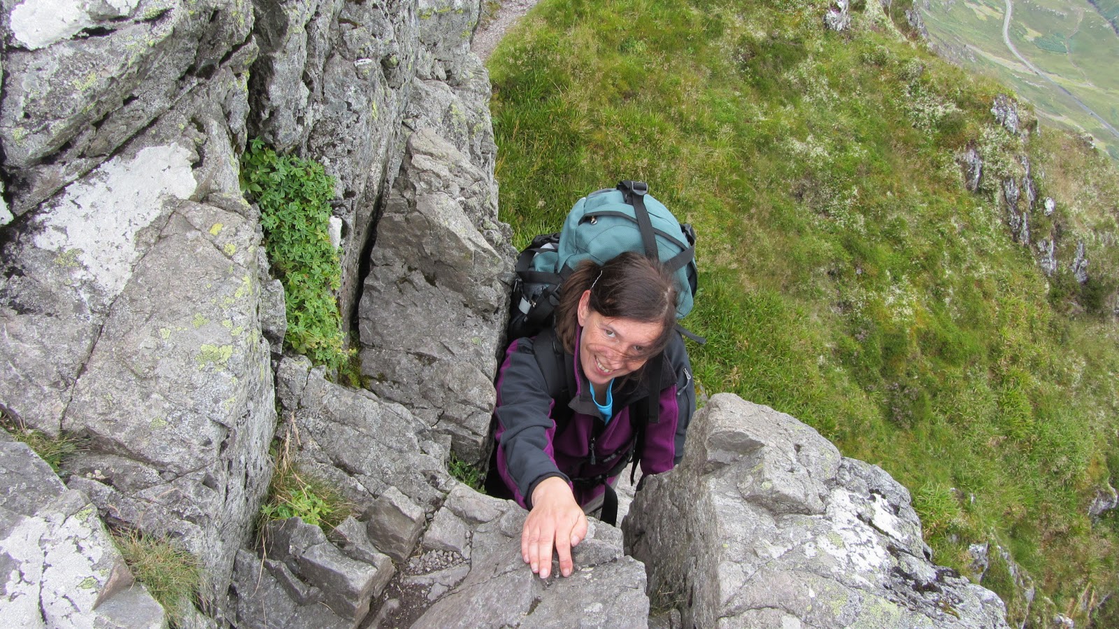 A J Thorley Mountaineering: The Aonach Eagach Ridge (Meall Dearg ...