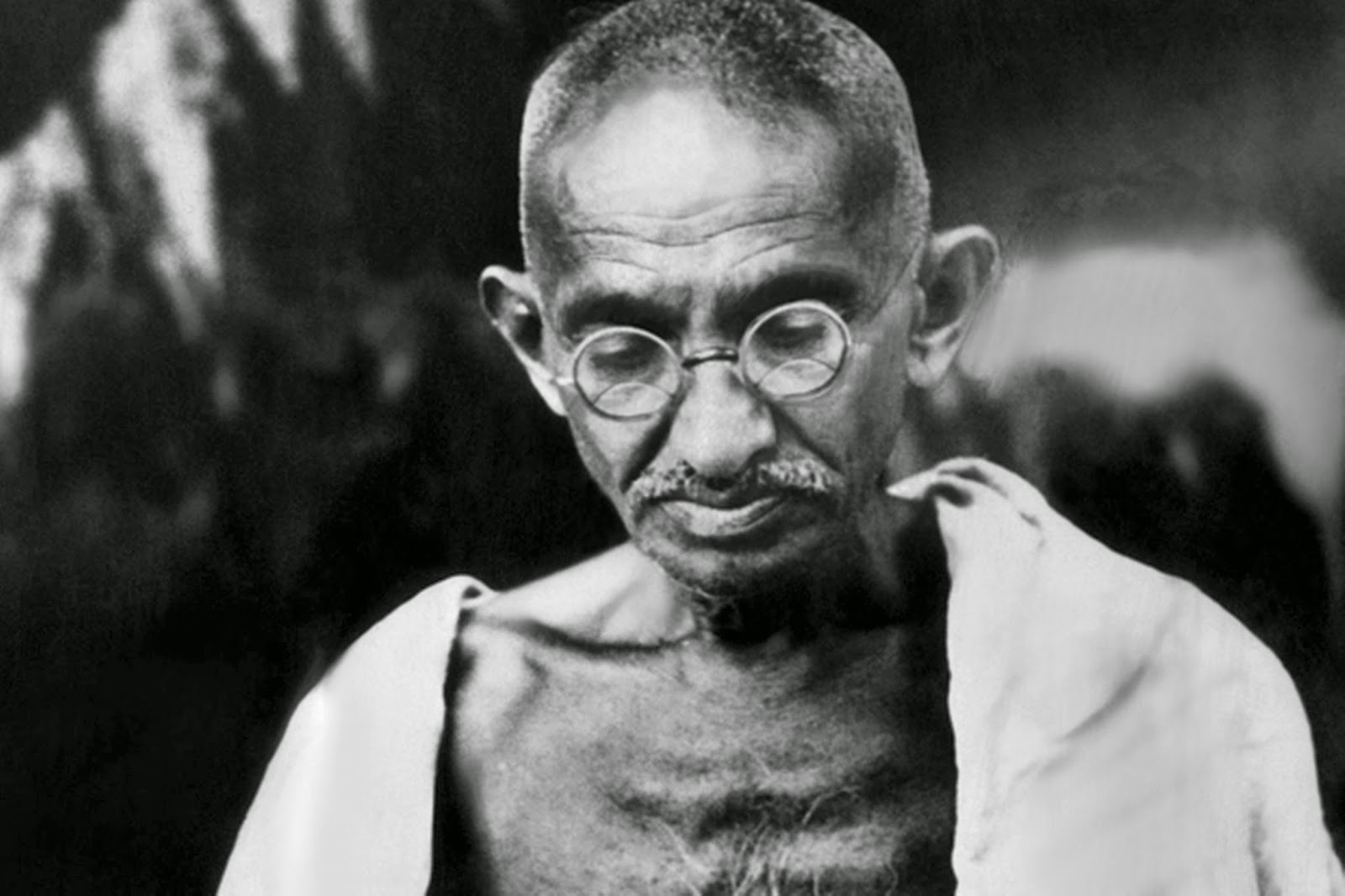 Word Chimes: Σκεψεις για τον Γκαντι