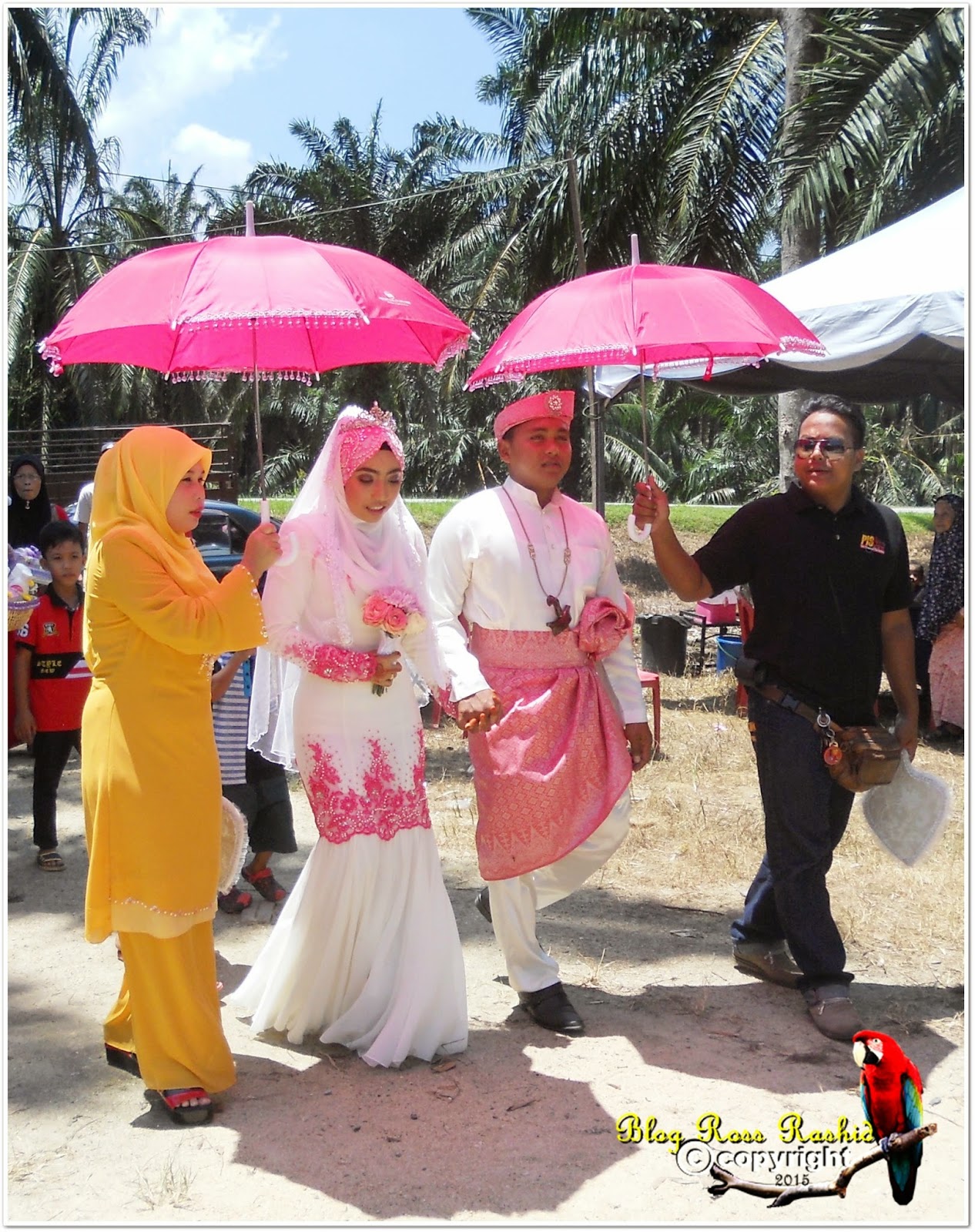 Mdm_Mawar: Barakallahulakuma Aida and Azhar