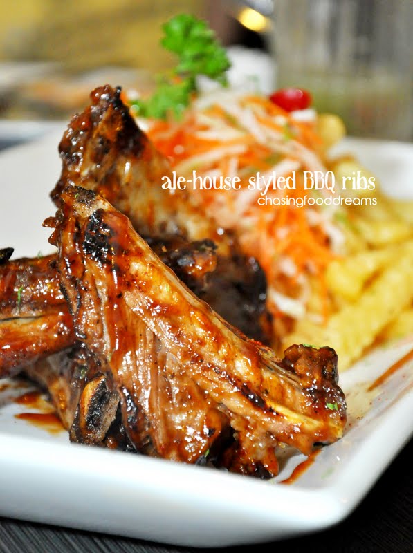 CHASING FOOD DREAMS: The Giraffe, Klang: Riding on the Wild Side!