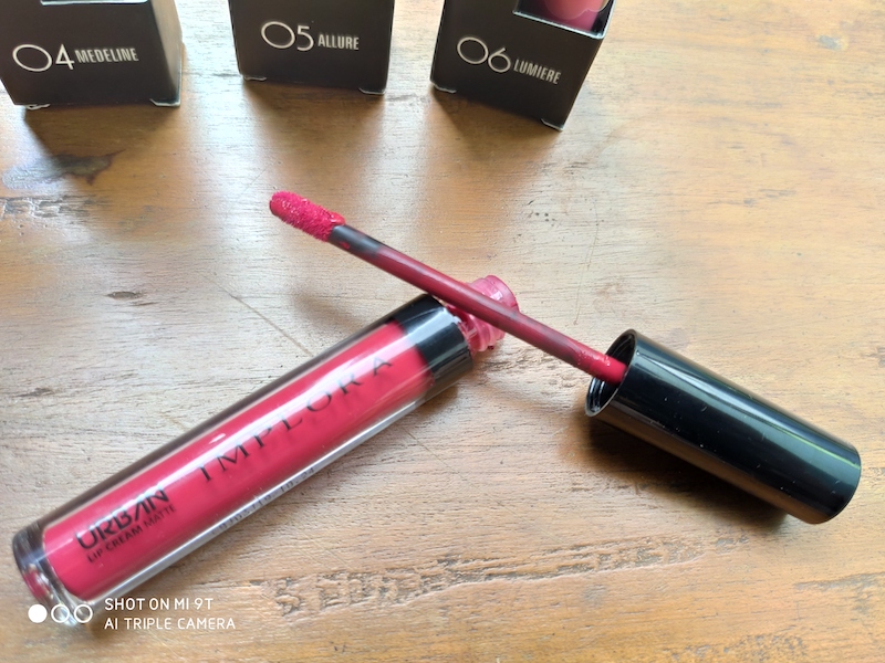 Review Implora Urban Lip cream, Cantik dan Harga Terjangkau - Kisah Foto