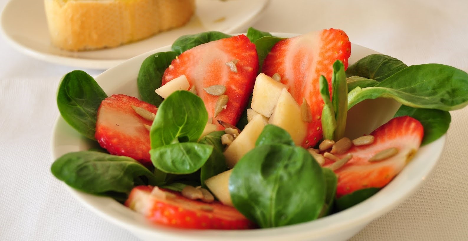 Ensalada De Espinacas Y Fresas