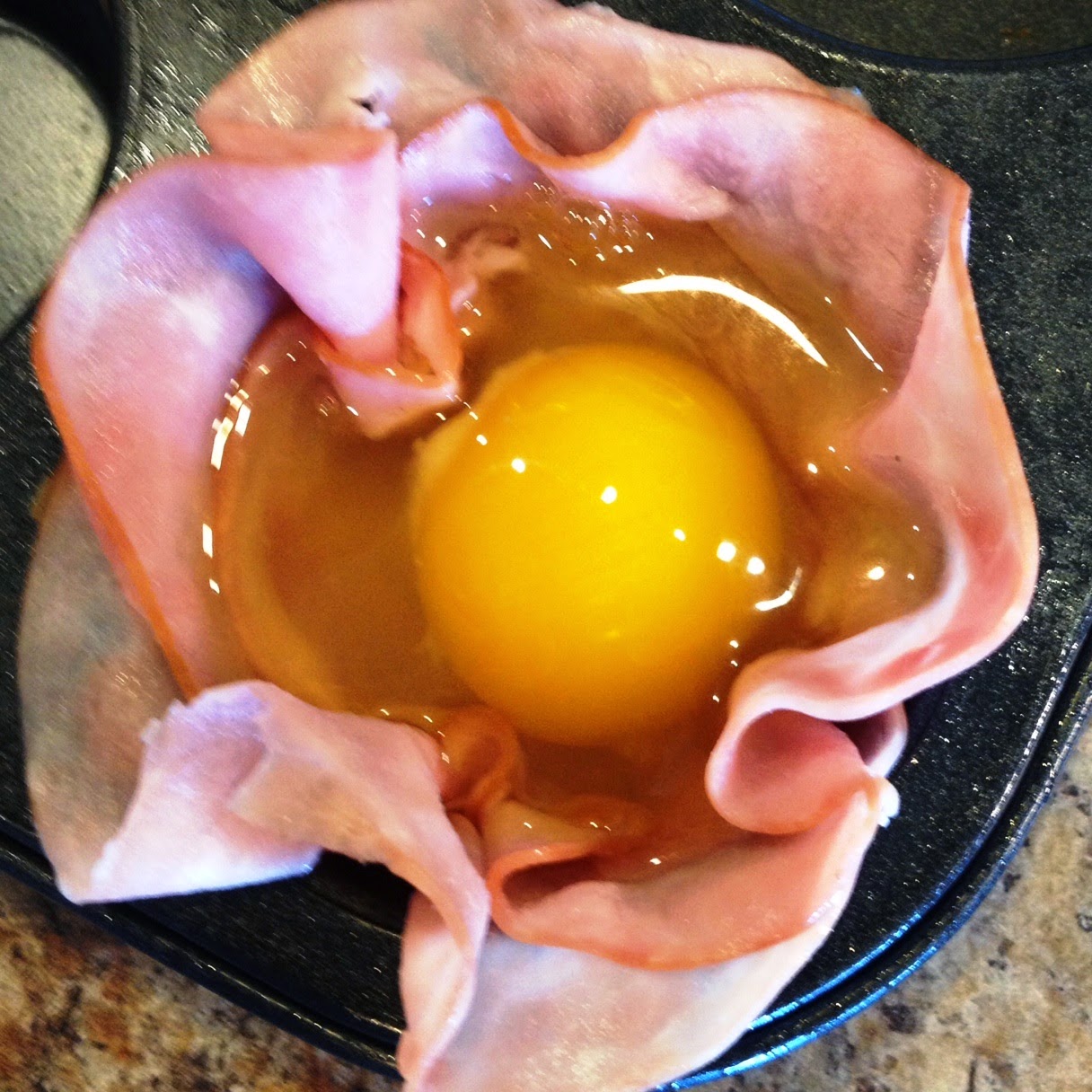 Make Your Someday Today!: Baked Eggs in Ham "Flowers"
